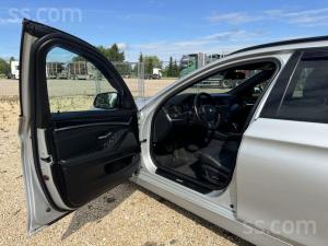 Pelēks BMW 535 2012 Valmiera, ar dzinēja tilpumu 3.50 L un nobraukumu 240 tūkst. km par 11490 €, foto 12 vietnē AUTOMOTO.COM.LV