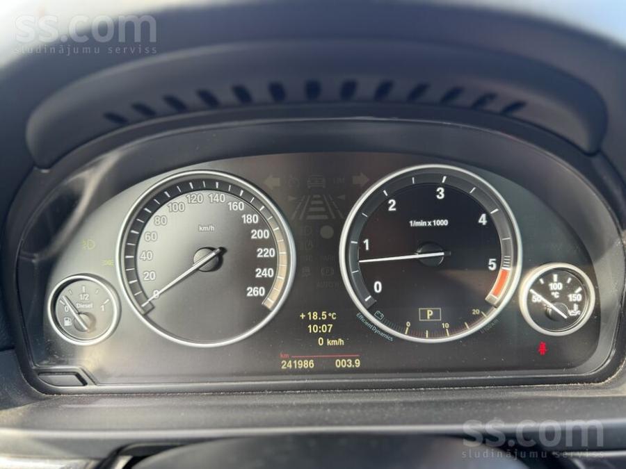 Pelēks BMW 535 2012 Valmiera, ar dzinēja tilpumu 3.50 L un nobraukumu 240 tūkst. km par 11490 €, foto 24 vietnē AUTOMOTO.COM.LV