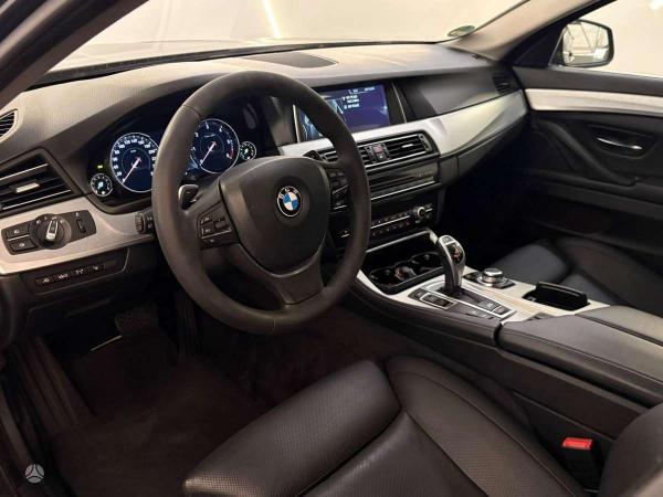 Pelēks BMW 535 2012 Marijampole, ar dzinēja tilpumu 2.99 L un nobraukumu 284 tūkst. km par 9999 €, foto 2 vietnē AUTOMOTO.COM.LV