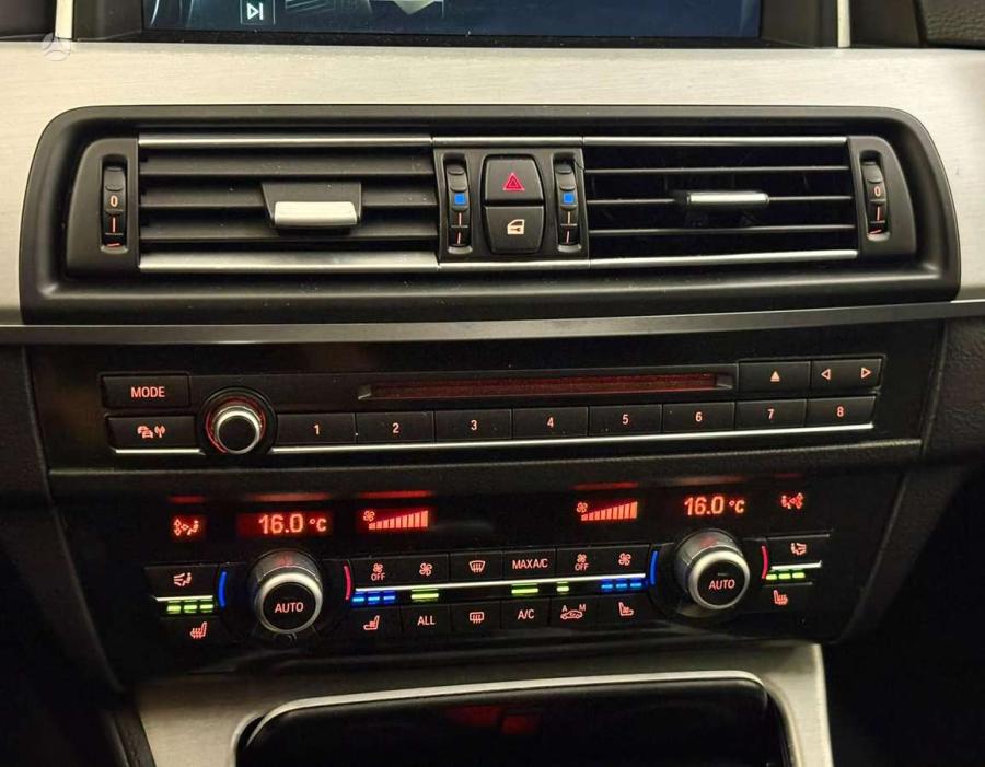 Pelēks BMW 535 2012 Marijampole, ar dzinēja tilpumu 2.99 L un nobraukumu 284 tūkst. km par 9999 €, foto 13 vietnē AUTOMOTO.COM.LV