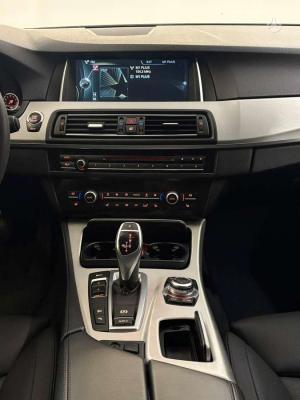 Pelēks BMW 535 2012 Marijampole, ar dzinēja tilpumu 2.99 L un nobraukumu 284 tūkst. km par 9999 €, foto 17 vietnē AUTOMOTO.COM.LV