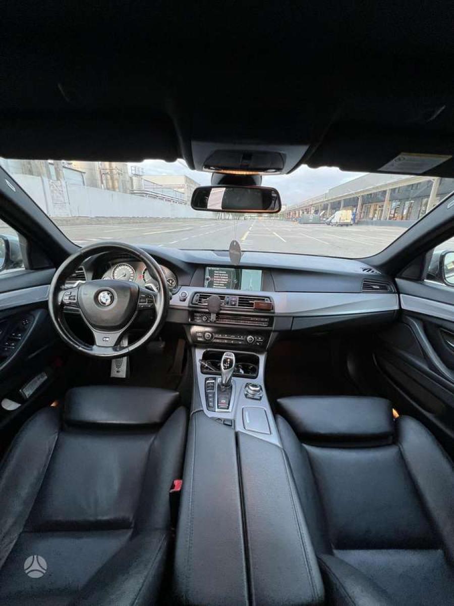 Grey BMW 535 2012 in Kaunas, with an engine capacity of 2.99 L and mileage of 278 thousand km for 12000 €, photo 12 on AUTOMOTO.COM.LV