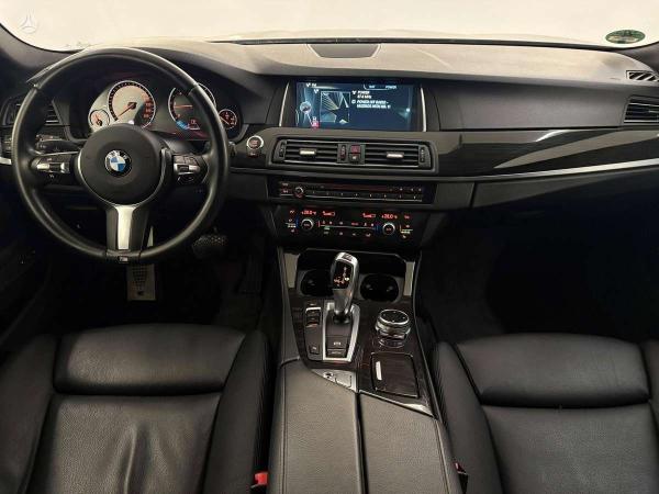 Grey BMW 535 2013 in Marijampole, with an engine capacity of 2.99 L and mileage of 232 thousand km for 11650 €, photo 9 on AUTOMOTO.COM.LV