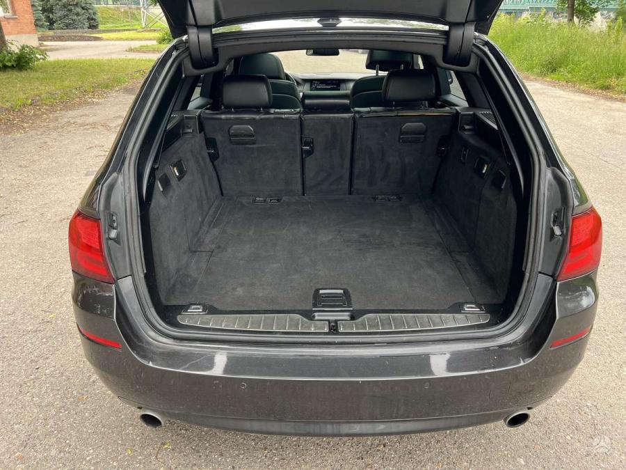 Grey BMW 535 2013 in Kaunas, with an engine capacity of 2.99 L and mileage of 283 thousand km for 8400 €, photo 7 on AUTOMOTO.COM.LV
