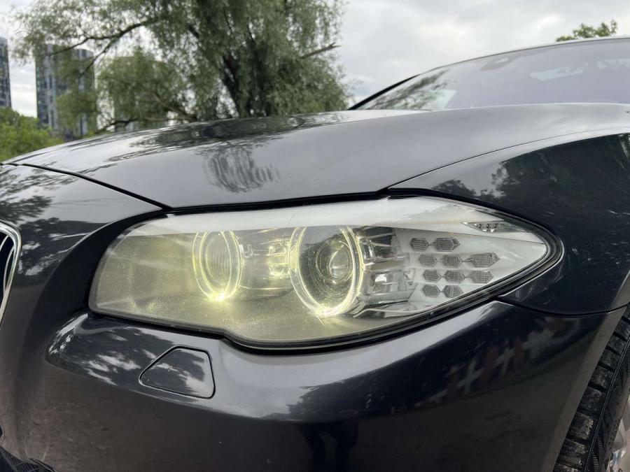 Grey BMW 535 2013 in Kaunas, with an engine capacity of 2.99 L and mileage of 283 thousand km for 8400 €, photo 8 on AUTOMOTO.COM.LV