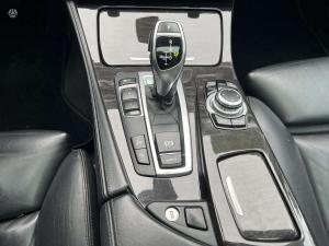 Grey BMW 535 2013 in Kaunas, with an engine capacity of 2.99 L and mileage of 283 thousand km for 8400 €, photo 18 on AUTOMOTO.COM.LV