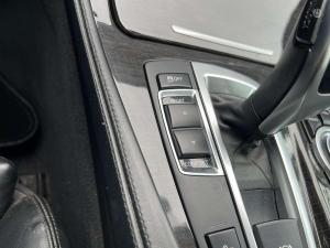 Grey BMW 535 2013 in Kaunas, with an engine capacity of 2.99 L and mileage of 283 thousand km for 8400 €, photo 19 on AUTOMOTO.COM.LV