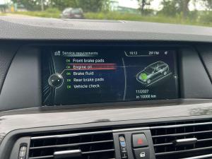 Grey BMW 535 2013 in Kaunas, with an engine capacity of 2.99 L and mileage of 283 thousand km for 8400 €, photo 23 on AUTOMOTO.COM.LV