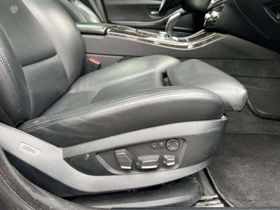 Grey BMW 535 2013 in Kaunas, with an engine capacity of 2.99 L and mileage of 283 thousand km for 8400 €, photo 43 on AUTOMOTO.COM.LV