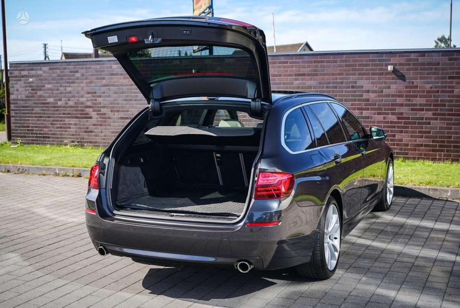 Pelēks BMW 535 2013 Marijampole, ar dzinēja tilpumu 2.99 L un nobraukumu 282 tūkst. km par 12750 €, foto 11 vietnē AUTOMOTO.COM.LV