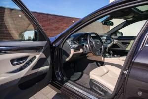 Pelēks BMW 535 2013 Marijampole, ar dzinēja tilpumu 2.99 L un nobraukumu 282 tūkst. km par 12750 €, foto 26 vietnē AUTOMOTO.COM.LV
