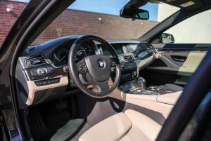 Pelēks BMW 535 2013 Marijampole, ar dzinēja tilpumu 2.99 L un nobraukumu 282 tūkst. km par 12750 €, foto 27 vietnē AUTOMOTO.COM.LV