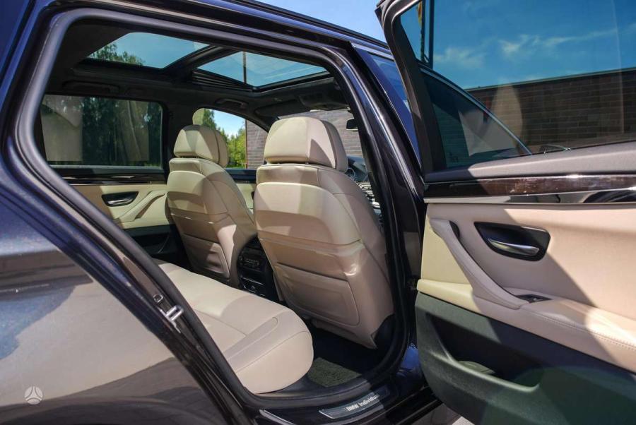 Pelēks BMW 535 2013 Marijampole, ar dzinēja tilpumu 2.99 L un nobraukumu 282 tūkst. km par 12750 €, foto 38 vietnē AUTOMOTO.COM.LV