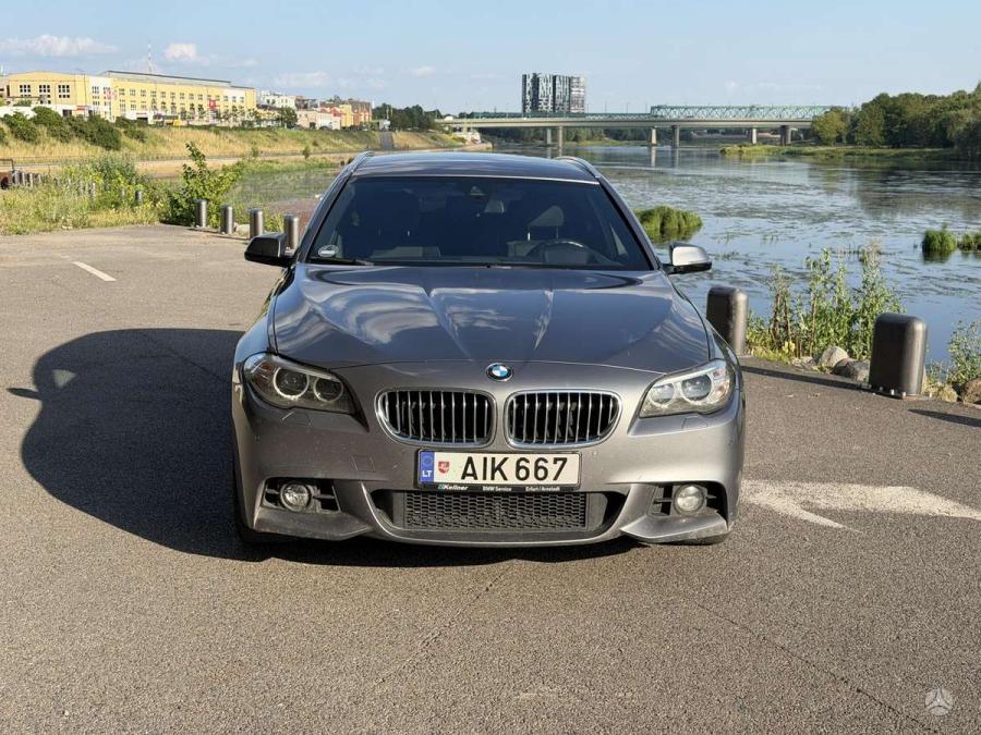 Серый БМВ 535 2014 в Каунас, объемом двигателя 2.99 л и пробегом 330 тыс. км за 10500 €, фото 1 на AUTOMOTO.COM.LV