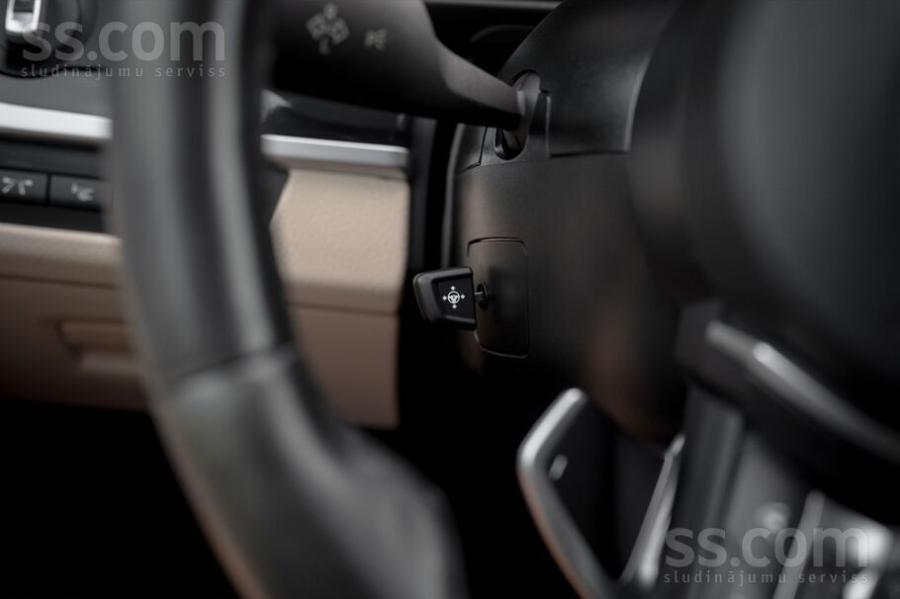 Grey BMW 535 2014 in Talsi, with an engine capacity of 3.00 L and mileage of 202 thousand km for 13950 €, photo 18 on AUTOMOTO.COM.LV