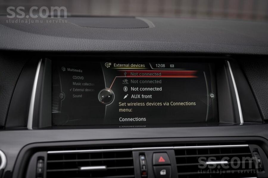 Grey BMW 535 2014 in Talsi, with an engine capacity of 3.00 L and mileage of 202 thousand km for 13950 €, photo 21 on AUTOMOTO.COM.LV