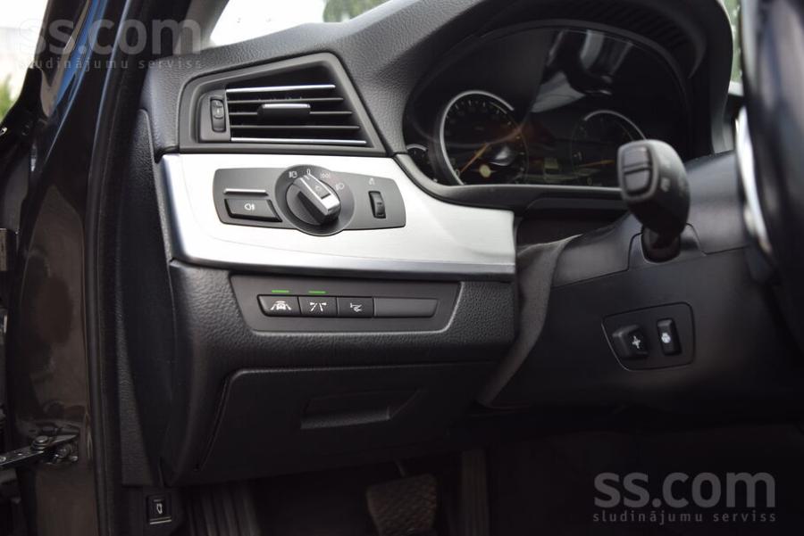 Grey BMW 535 2015 in Riga, with an engine capacity of 3.00 L and mileage of 294 thousand km for 13500 €, photo 14 on AUTOMOTO.COM.LV