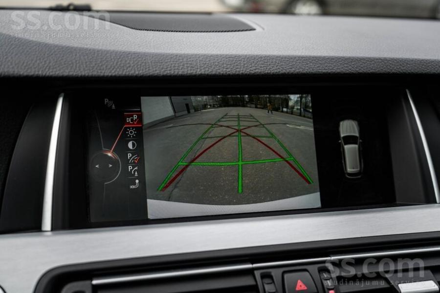 Grey BMW 535 2015 in Riga, with an engine capacity of 3.00 L and mileage of 251 thousand km for 13500 €, photo 27 on AUTOMOTO.COM.LV