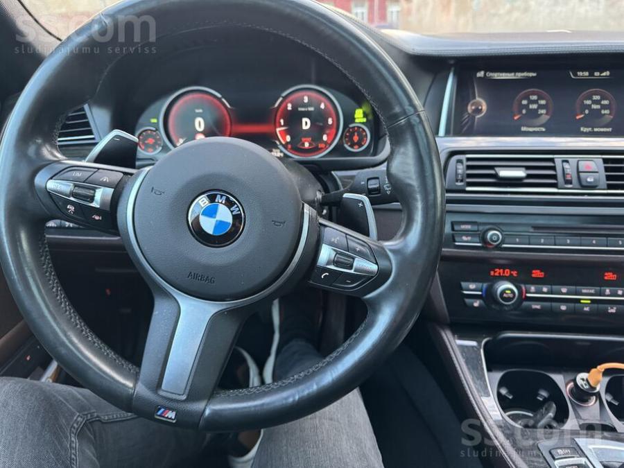 Grey BMW 535 2016 in Riga, with an engine capacity of 3.00 L and mileage of 231 thousand km for 15800 €, photo 7 on AUTOMOTO.COM.LV