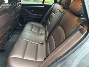 Grey BMW 535 2016 in Riga, with an engine capacity of 3.00 L and mileage of 231 thousand km for 15800 €, photo 9 on AUTOMOTO.COM.LV