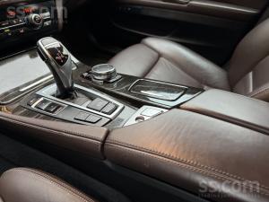 Grey BMW 535 2016 in Riga, with an engine capacity of 3.00 L and mileage of 231 thousand km for 15800 €, photo 11 on AUTOMOTO.COM.LV