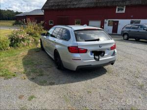 Grey BMW 535 2016 in Riga, with an engine capacity of 3.50 L and mileage of 326 thousand km for 15700 €, photo 6 on AUTOMOTO.COM.LV