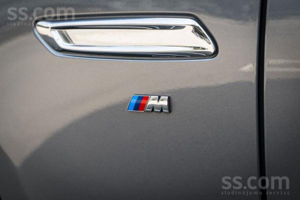 Grey BMW 535 2016 in Riga, with an engine capacity of 3.00 L and mileage of 334 thousand km for 12995 €, photo 7 on AUTOMOTO.COM.LV