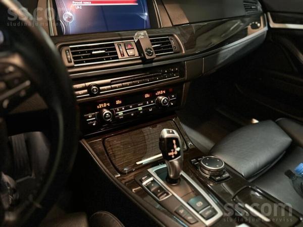 Pelēks BMW 535 2017 Rīga, ar dzinēja tilpumu 3.00 L un nobraukumu 218 tūkst. km par 12900 €, foto 6 vietnē AUTOMOTO.COM.LV