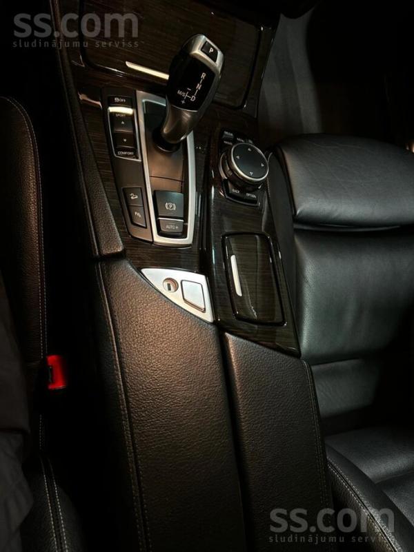 Pelēks BMW 535 2017 Rīga, ar dzinēja tilpumu 3.00 L un nobraukumu 218 tūkst. km par 12900 €, foto 10 vietnē AUTOMOTO.COM.LV