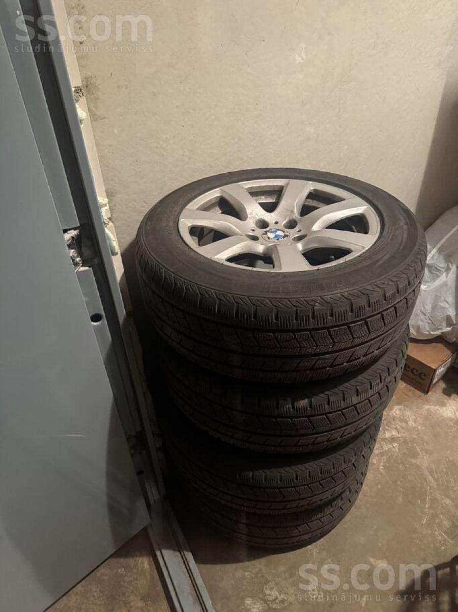 BMW 535 2011 Rīga, ar dzinēja tilpumu 3.50 L un nobraukumu 324 tūkst. km par 7390 €, foto 27 vietnē AUTOMOTO.COM.LV