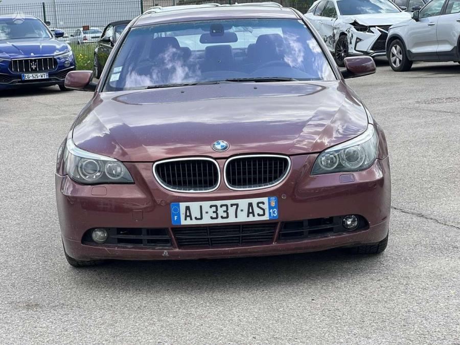 Красный БМВ 535 2005 в Вильнюс, объемом двигателя 3.50 л и пробегом 180 тыс. км за 6999 €, фото 3 на AUTOMOTO.COM.LV