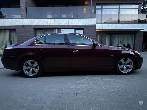 Red BMW 535 2005 in Vilnius, with an engine capacity of 3.50 L and mileage of 180 thousand km for 5999 €, photo 4 on AUTOMOTO.COM.LV