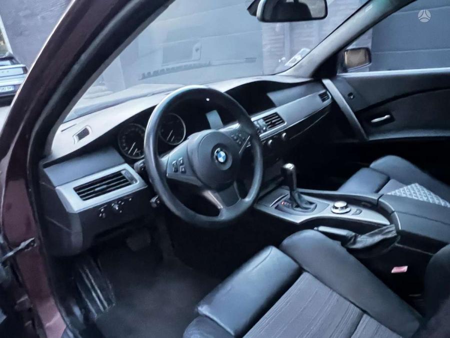 Red BMW 535 2005 in Vilnius, with an engine capacity of 3.50 L and mileage of 180 thousand km for 5999 €, photo 17 on AUTOMOTO.COM.LV