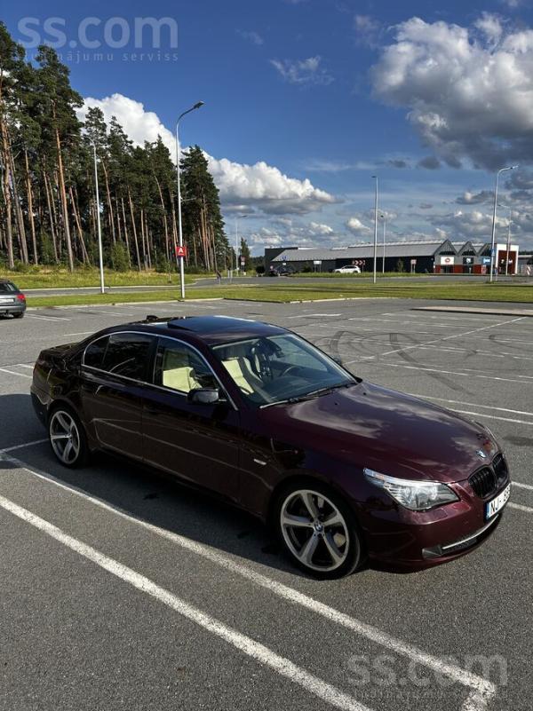 Sarkans BMW 535 2007 Rīga, ar dzinēja tilpumu 3.00 L un nobraukumu 367 tūkst. km par 9000 €, foto 1 vietnē AUTOMOTO.COM.LV