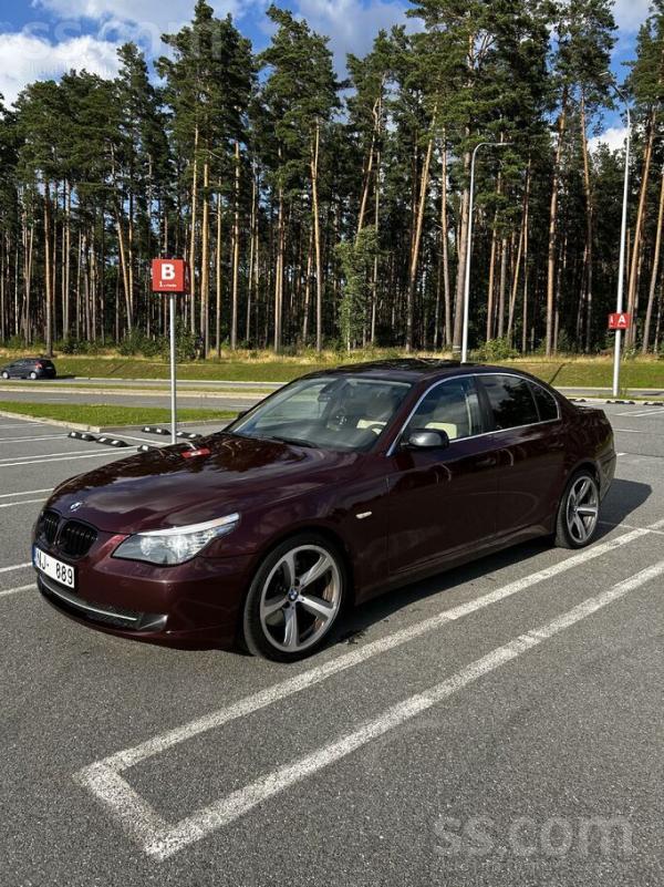 Sarkans BMW 535 2007 Rīga, ar dzinēja tilpumu 3.00 L un nobraukumu 367 tūkst. km par 9000 €, foto 2 vietnē AUTOMOTO.COM.LV