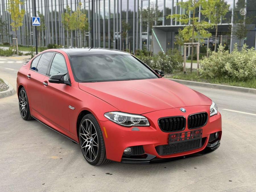 Красный БМВ 535 2014 в Вильнюс, объемом двигателя 2.98 л и пробегом 205 тыс. км за 12999 €, фото 4 на AUTOMOTO.COM.LV