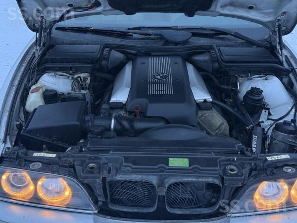 BMW 535 1998 in Cesis, with an engine capacity of 3.50 L and mileage of 386 thousand km for 2500 €, photo 7 on AUTOMOTO.COM.LV