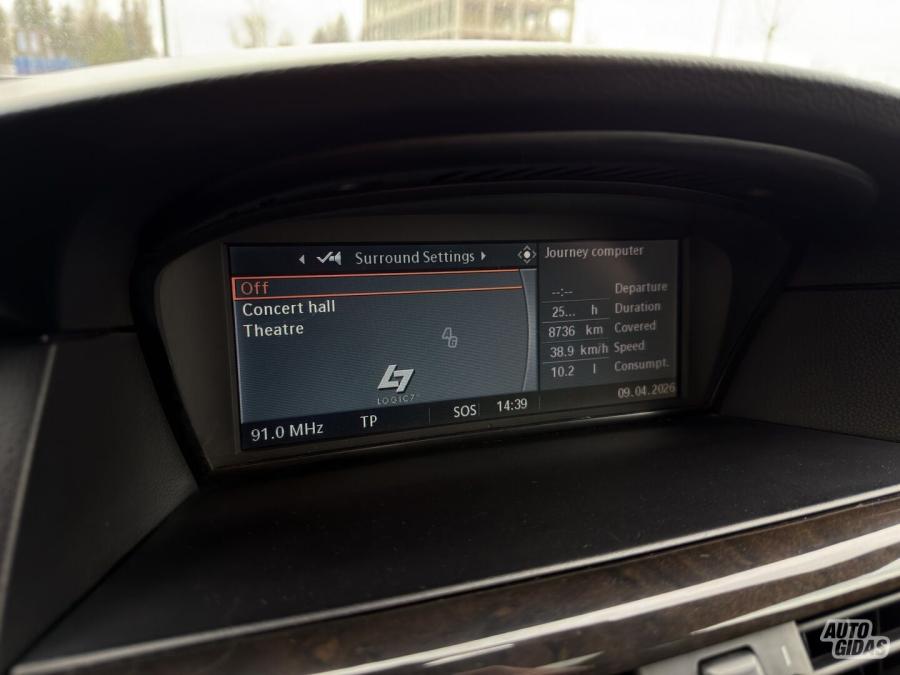 BMW 535 2004 Viļņa, ar dzinēja tilpumu 3.00 L un nobraukumu 430 tūkst. km par 5350 €, foto 28 vietnē AUTOMOTO.COM.LV
