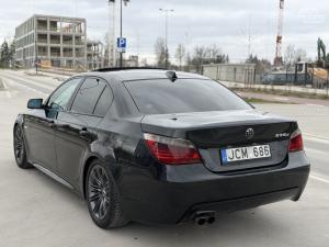 BMW 535 2004 Viļņa, ar dzinēja tilpumu 3.00 L un nobraukumu 430 tūkst. km par 5350 €, foto 11 vietnē AUTOMOTO.COM.LV