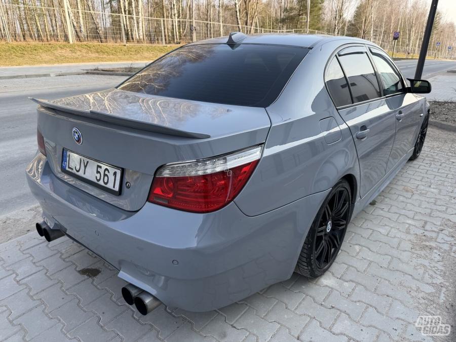 BMW 535 2005 Viļņa, ar dzinēja tilpumu 3.50 L un nobraukumu 320 tūkst. km par 6999 €, foto 13 vietnē AUTOMOTO.COM.LV