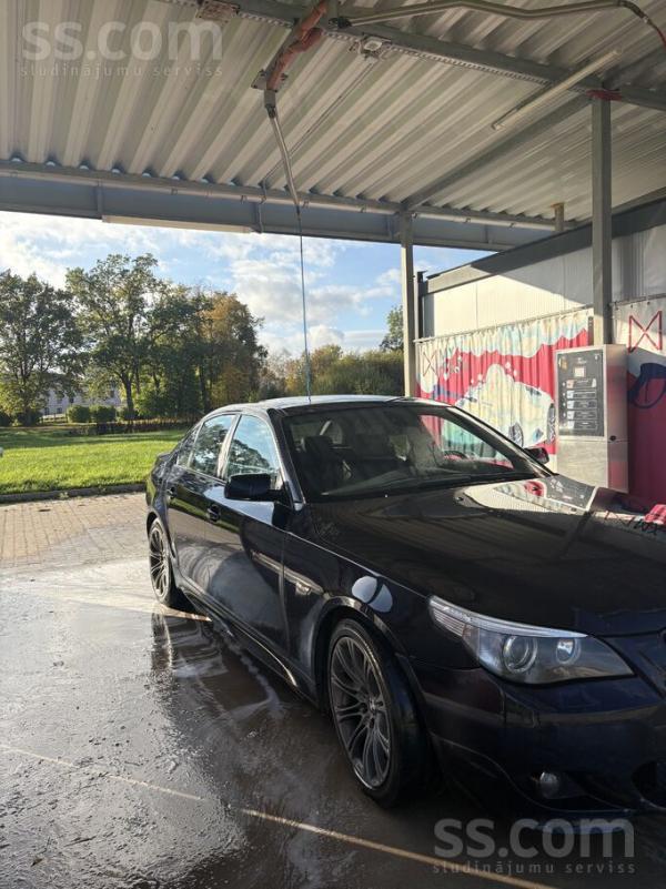 BMW 535 2007 Jelgava, ar dzinēja tilpumu 3.00 L un nobraukumu 246 tūkst. km par 6500 €, foto 5 vietnē AUTOMOTO.COM.LV