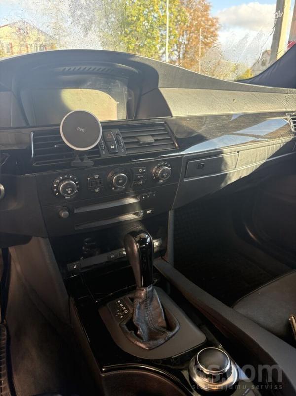 BMW 535 2007 Jelgava, ar dzinēja tilpumu 3.00 L un nobraukumu 246 tūkst. km par 6500 €, foto 11 vietnē AUTOMOTO.COM.LV