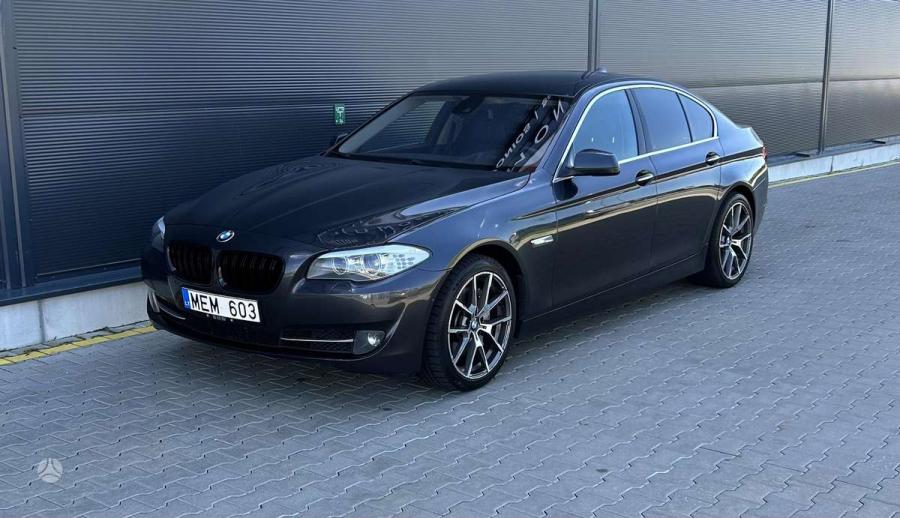 BMW 535 2011 in Vilnius, with an engine capacity of 2.99 L and mileage of 356 thousand km for 7500 €, photo 3 on AUTOMOTO.COM.LV