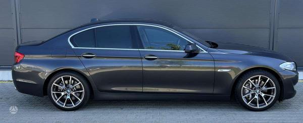 BMW 535 2011 in Vilnius, with an engine capacity of 2.99 L and mileage of 356 thousand km for 7500 €, photo 6 on AUTOMOTO.COM.LV