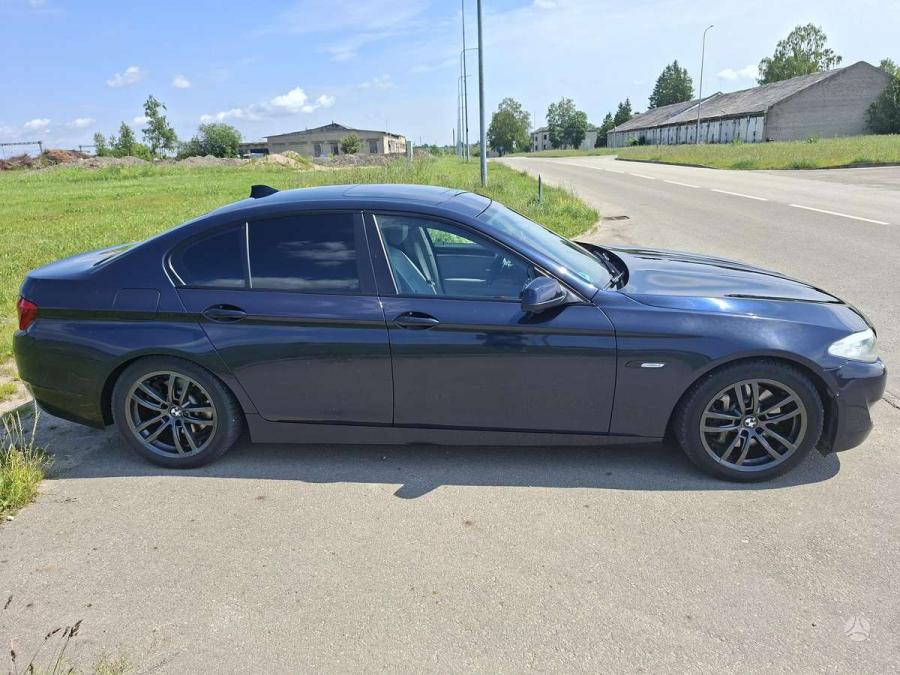 BMW 535 2011 Telšiai, ar dzinēja tilpumu 2.98 L un nobraukumu 180 tūkst. km par 11500 €, foto 5 vietnē AUTOMOTO.COM.LV