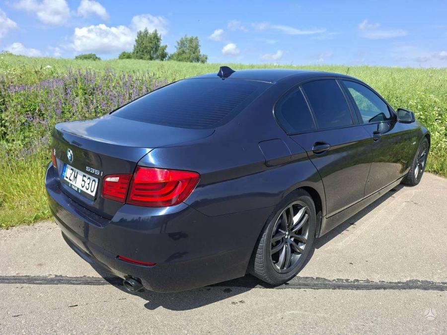BMW 535 2011 Telšiai, ar dzinēja tilpumu 2.98 L un nobraukumu 180 tūkst. km par 11500 €, foto 11 vietnē AUTOMOTO.COM.LV