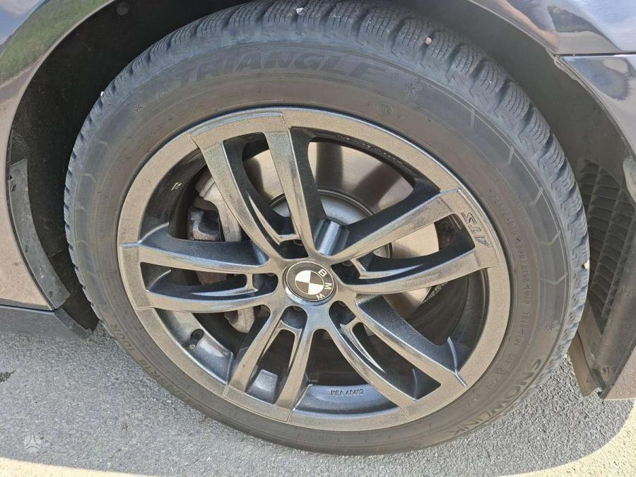 BMW 535 2011 Telšiai, ar dzinēja tilpumu 2.98 L un nobraukumu 180 tūkst. km par 11500 €, foto 19 vietnē AUTOMOTO.COM.LV