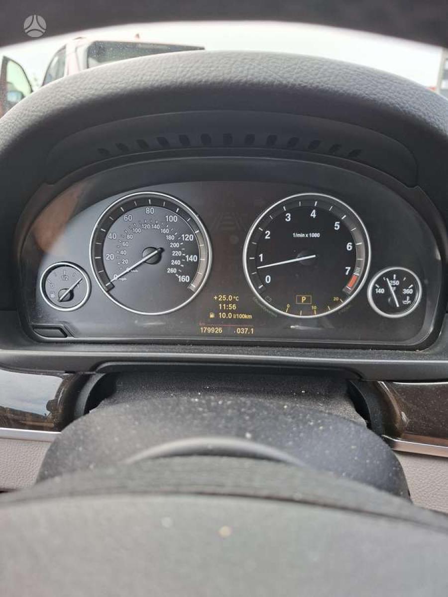 BMW 535 2011 Telšiai, ar dzinēja tilpumu 2.98 L un nobraukumu 180 tūkst. km par 11500 €, foto 25 vietnē AUTOMOTO.COM.LV