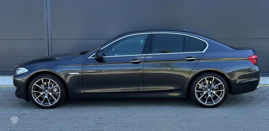 BMW 535 2011 Viļņa, ar dzinēja tilpumu 2.99 L un nobraukumu 354 tūkst. km par 7200 €, foto 7 vietnē AUTOMOTO.COM.LV