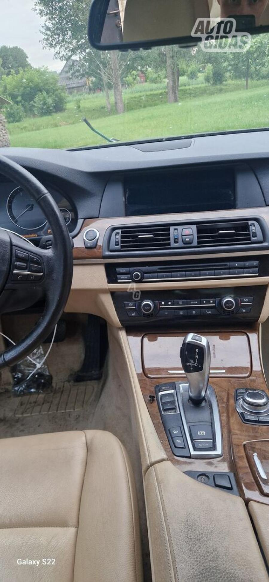 BMW 535 2012 in Panevezys, with an engine capacity of 3.00 L and mileage of 282 thousand km for 5500 €, photo 10 on AUTOMOTO.COM.LV